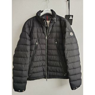 MONCLER(ダウンジャケット ・ ブラック/黒色系)のフリマ MONCLER(ダウンジャケット ・ ブラック/黒色系)のフリマ