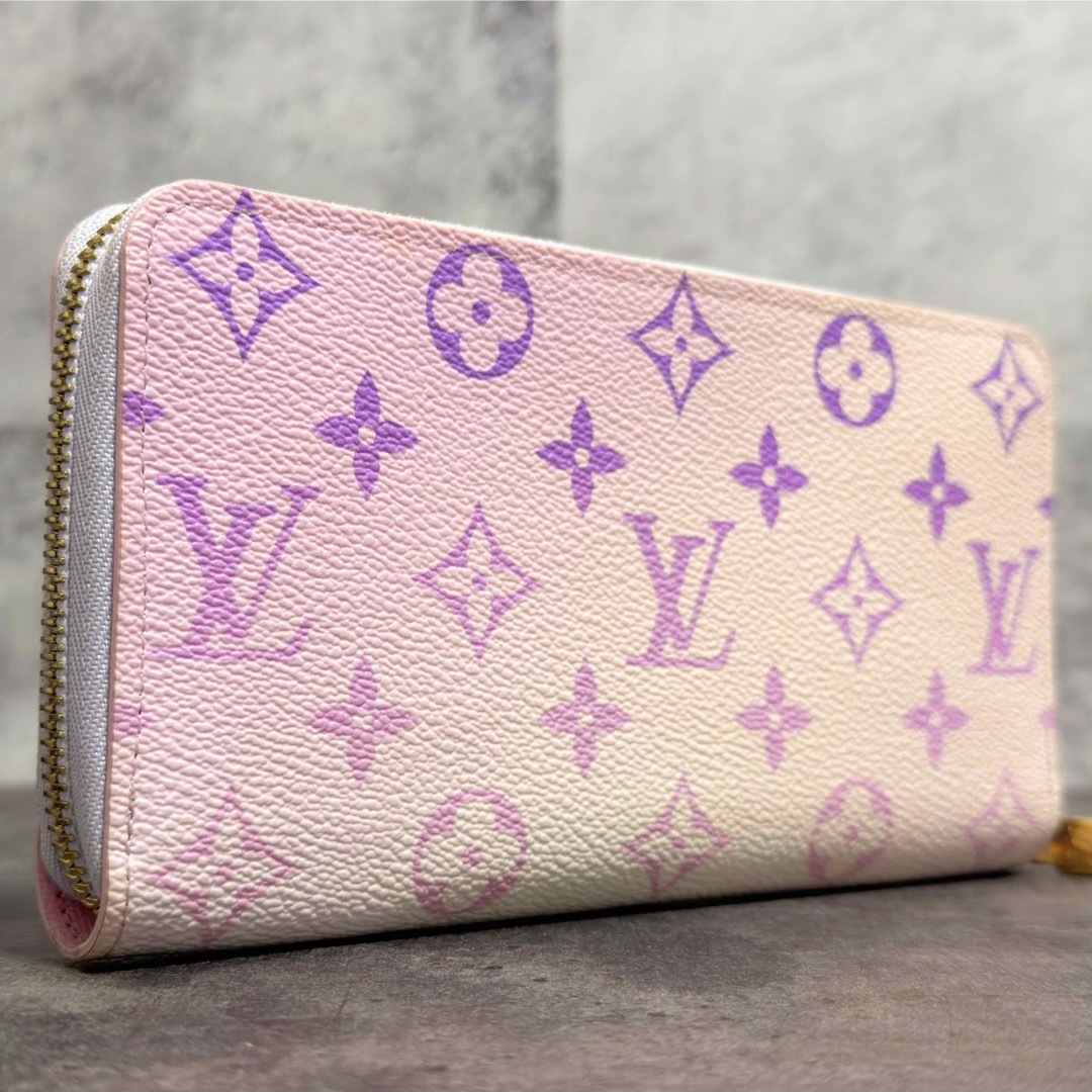 LOUIS VUITTON - 入手困難 2022限定⭐️ルイヴィトン スプリング LOUIS VUITTON - 入手困難 2022限定⭐️ルイヴィトン スプリング