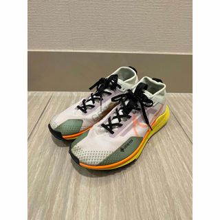 NIKE - ナイキストリークフライ2新品27.5センチの通販|ラクマ NIKE - ナイキストリークフライ2新品27.5センチの通販|ラクマ