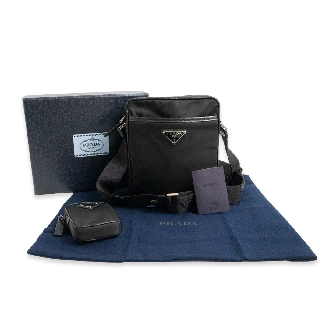 PRADA - プラダ Re-Nylon ショルダーバッグ 斜め掛け ナイロン PRADA - プラダ Re-Nylon ショルダーバッグ 斜め掛け ナイロン