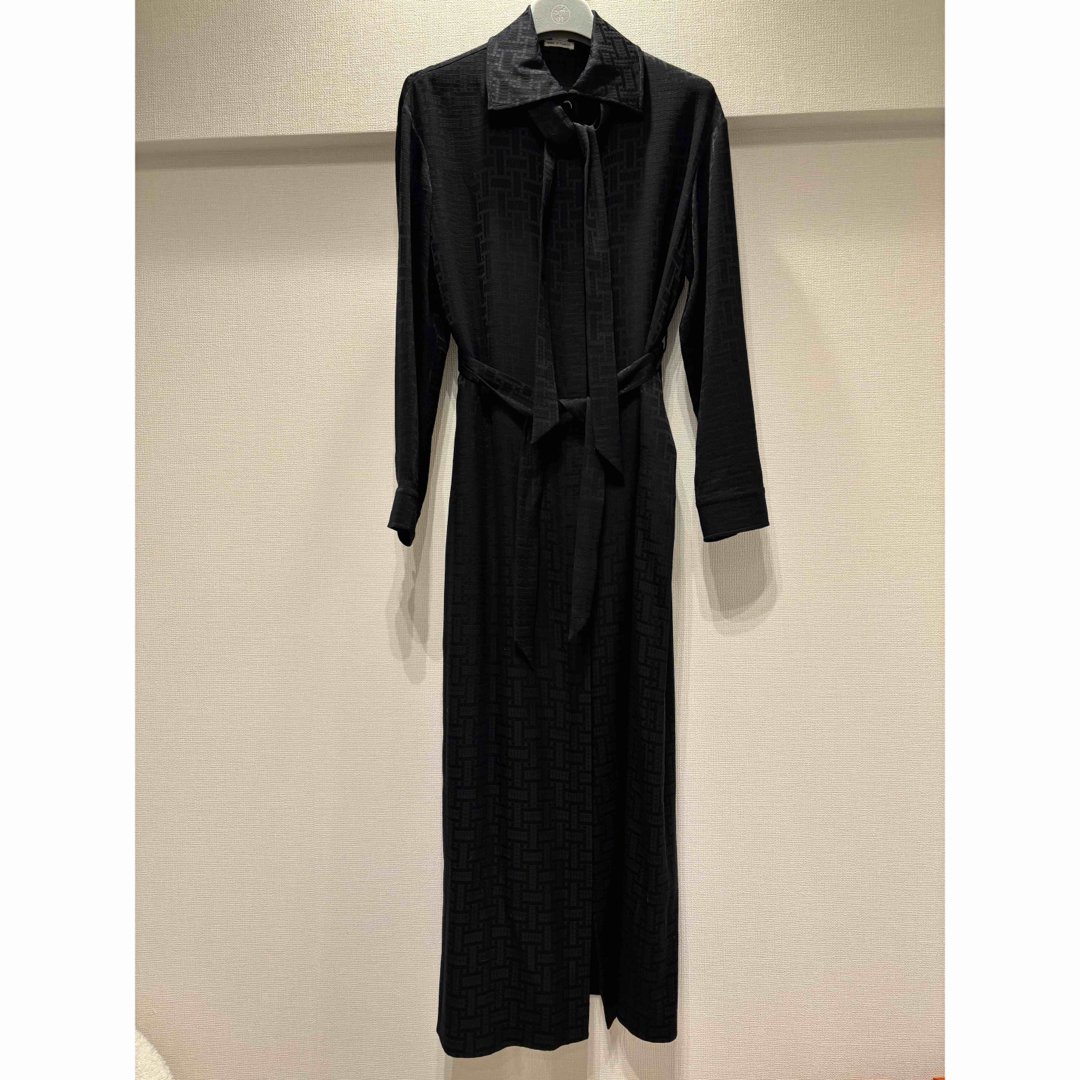 HERMES - 2024-2025AW/HERMES/エルメス カフタンシャツドレスの HERMES - 2024-2025AW/HERMES/エルメス カフタンシャツドレスの