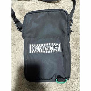 Off-White(ショルダーバッグ)のフリマアイテム一覧 Off-White(ショルダーバッグ)のフリマアイテム一覧