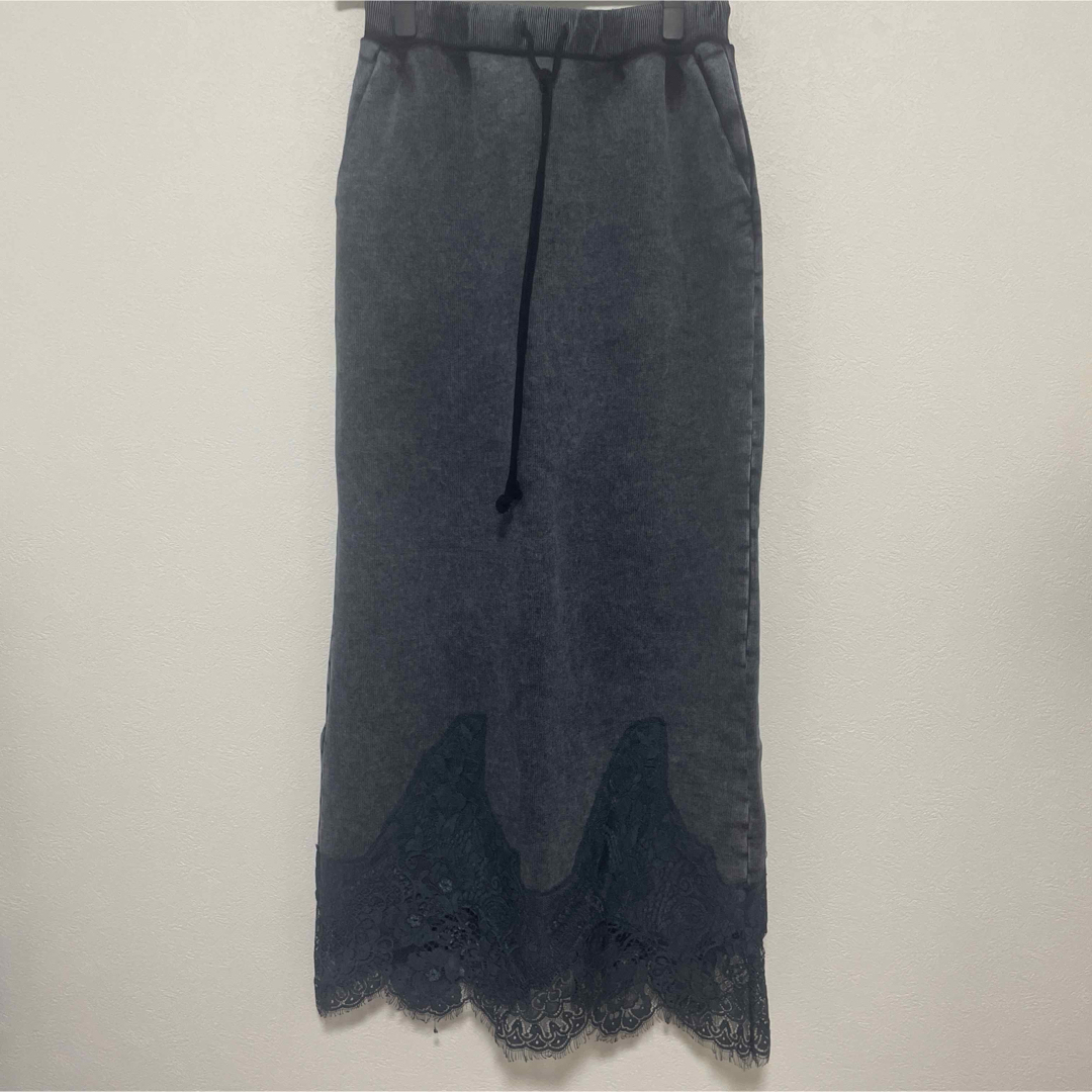 Ameri VINTAGE - Ameri CHEMICAL OVERDYE LACE SWEAT SKIRTの Ameri VINTAGE - Ameri CHEMICAL OVERDYE LACE SWEAT SKIRTの