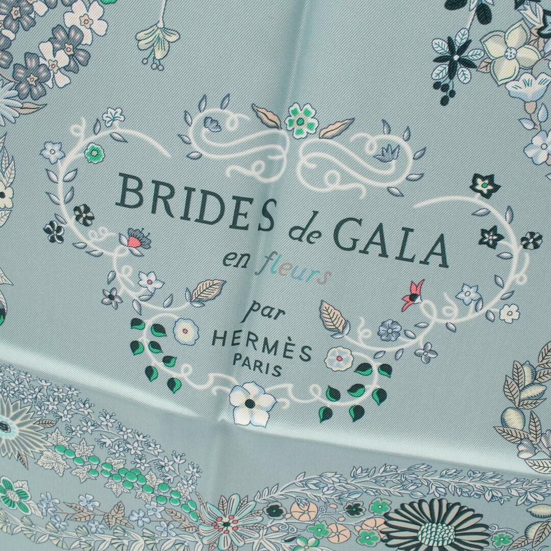 HERMES - エルメス カレ90 BRIDES de GALA en Fleurs スカーフの HERMES - エルメス カレ90 BRIDES de GALA en Fleurs スカーフの
