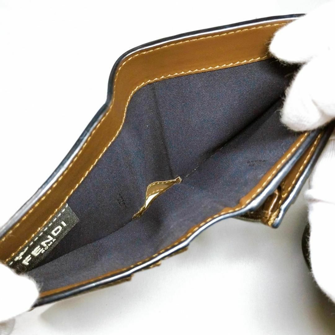 FENDI - フェンディ 8M0420 レザー F is FENDI 二つ折り財布 FENDI - フェンディ 8M0420 レザー F is FENDI 二つ折り財布