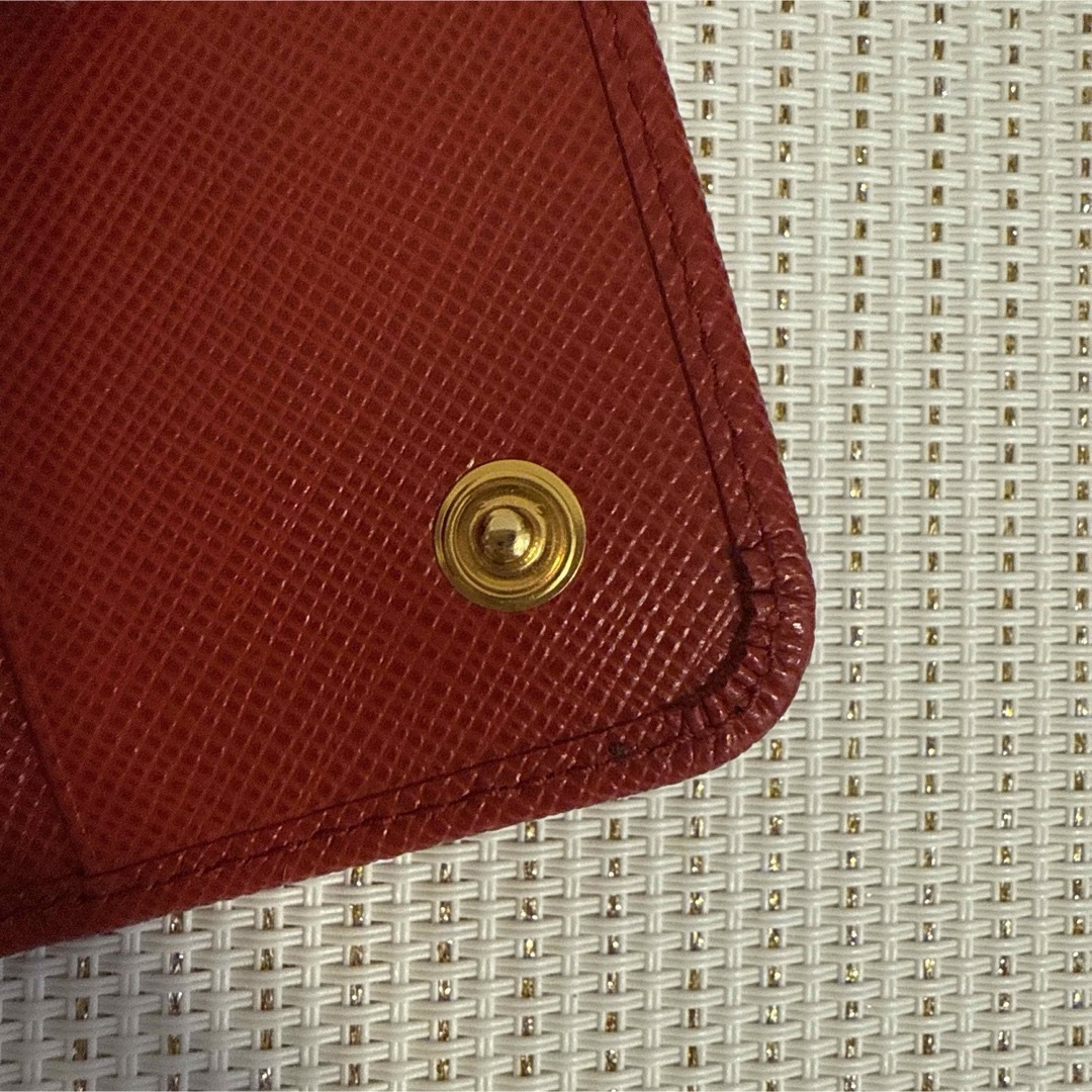 PRADA - PRADA サフィアーノレザー レッドキーケースの通販 by PRADA - PRADA サフィアーノレザー レッドキーケースの通販 by