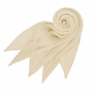 PLEATS PLEASE ISSEY MIYAKE(ストール/パシュミナ)のフリマ PLEATS PLEASE ISSEY MIYAKE(ストール/パシュミナ)のフリマ