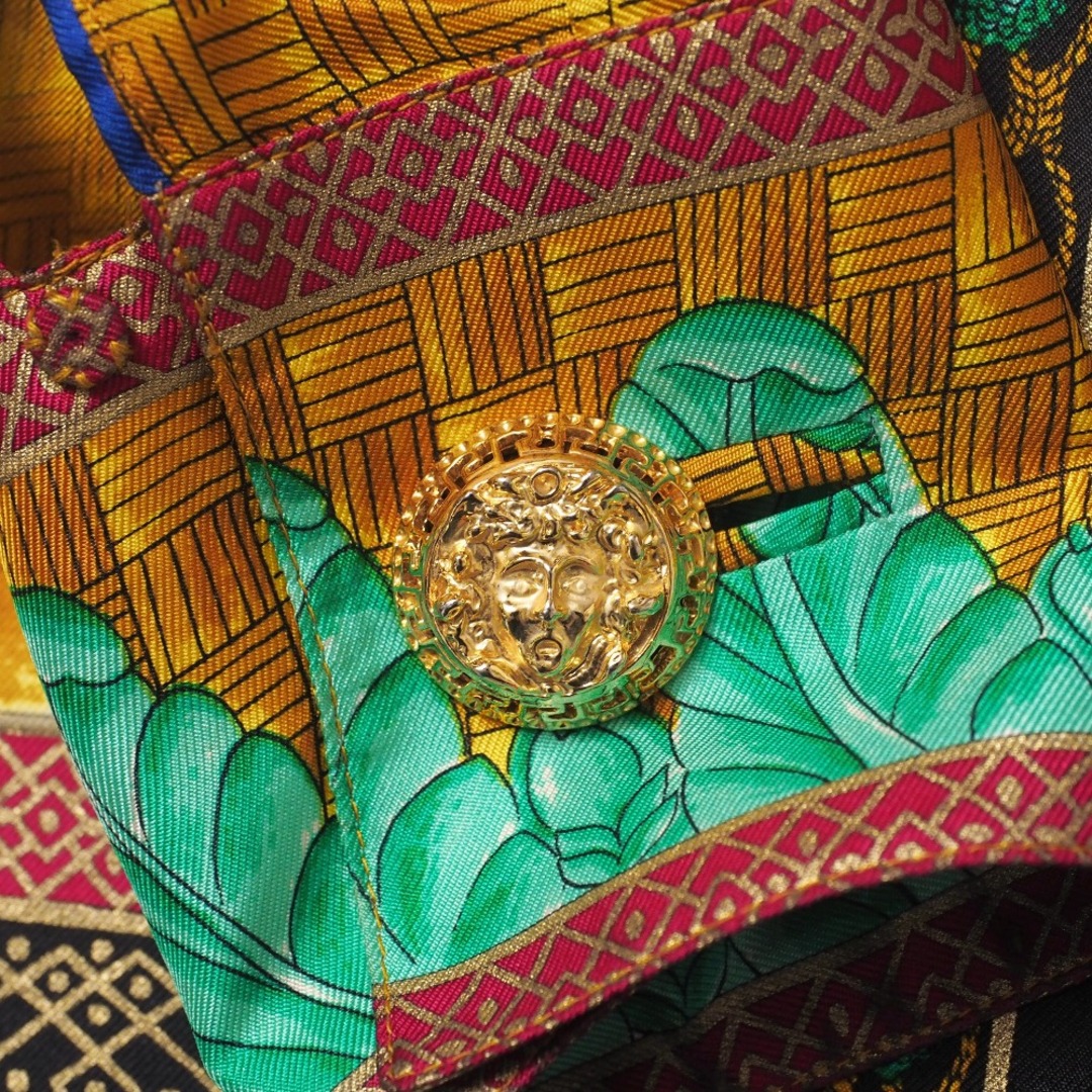 Gianni Versace - Gianni Versace ジャンニ・ヴェルサーチ Gianni Versace - Gianni Versace ジャンニ・ヴェルサーチ