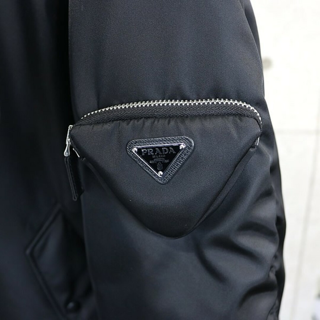 PRADA - PRADA 銀座店 プラダ オーバーサイズ Re-Nylon ジャ PRADA - PRADA 銀座店 プラダ オーバーサイズ Re-Nylon ジャ