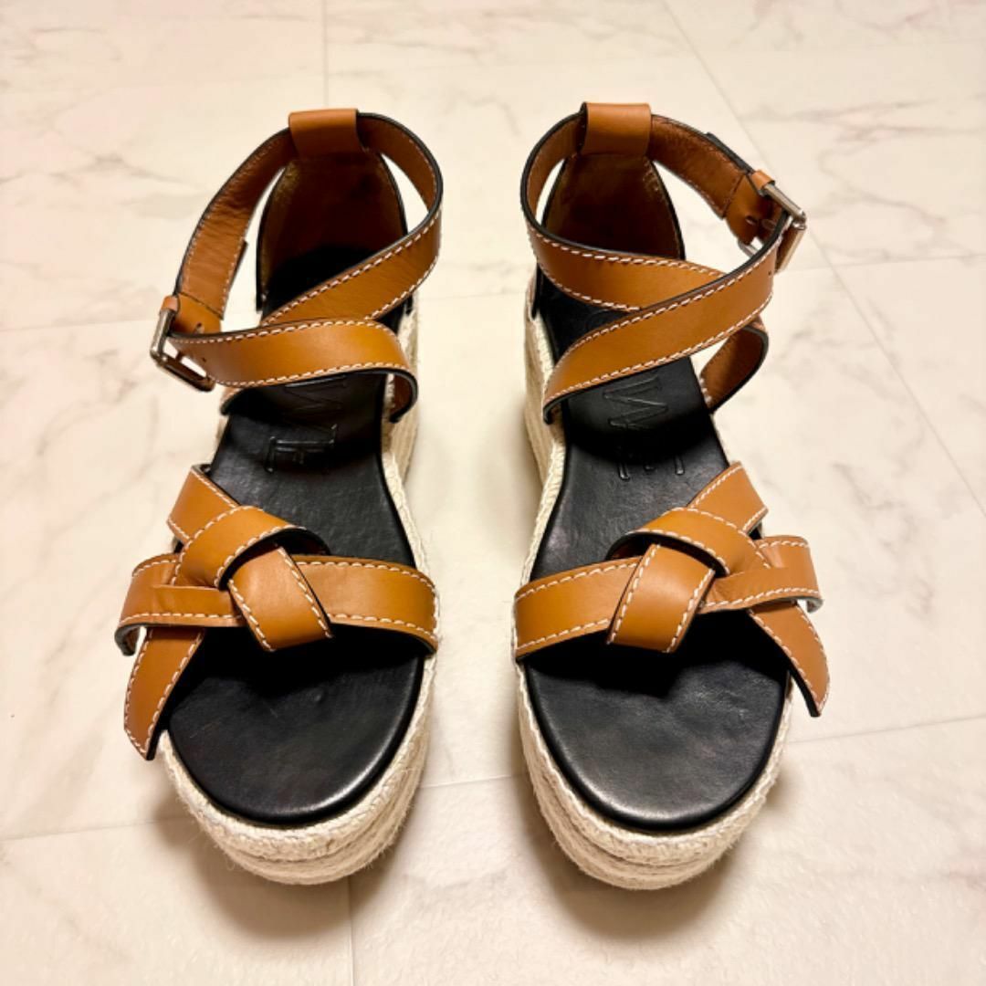 LOEWE - 美品 LOEWE ゲート サンダル ブラウン 25.5 ロゴ刻印 LOEWE - 美品 LOEWE ゲート サンダル ブラウン 25.5 ロゴ刻印