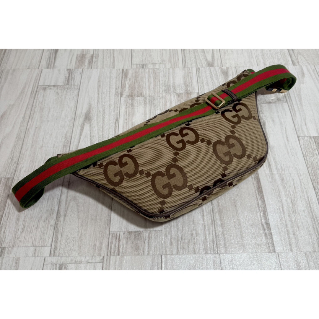 GUCCI - 定価15.2万/未使用☆グッチ GGジャンボベルトボディ GUCCI - 定価15.2万/未使用☆グッチ GGジャンボベルトボディ