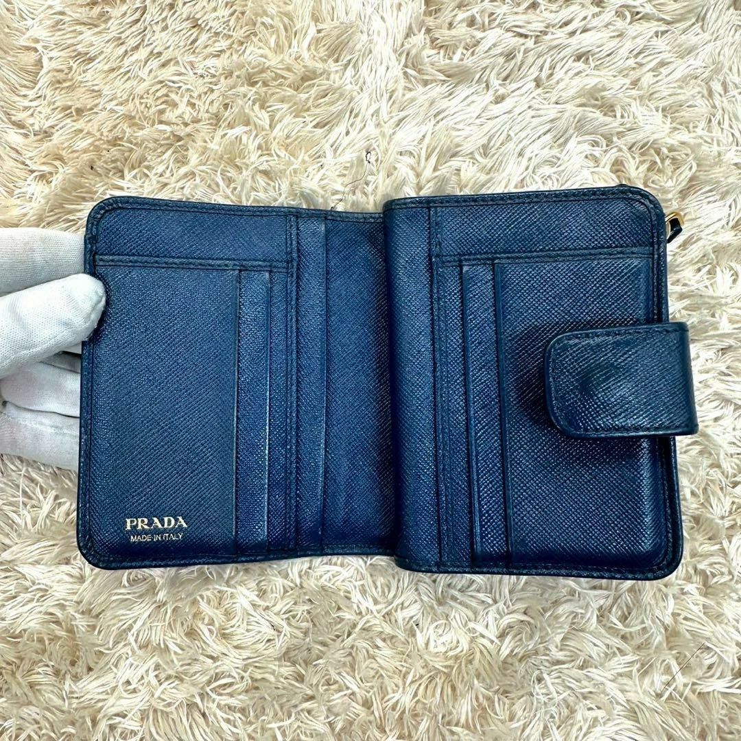 PRADA - 【美品】プラダ 二つ折り財布 ブルー サフィアーノ PRADA - 【美品】プラダ 二つ折り財布 ブルー サフィアーノ