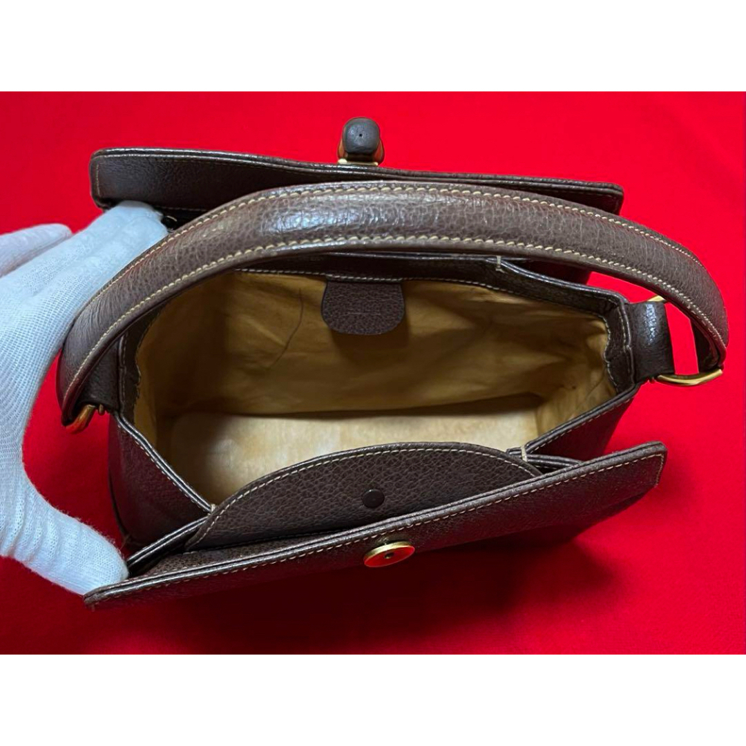 GUCCI - 希少 GUCCI グッチ ターンロック バッグ バンブー シボ GUCCI - 希少 GUCCI グッチ ターンロック バッグ バンブー シボ