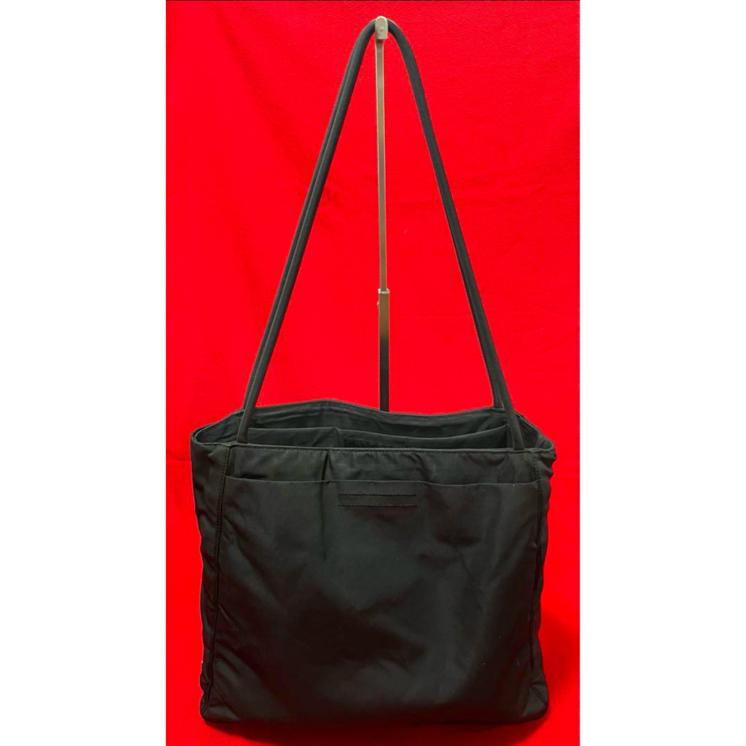 PRADA - 本物】 PRADA プラダ 三角ロゴ ナイロン トート バッグ PRADA - 本物】 PRADA プラダ 三角ロゴ ナイロン トート バッグ