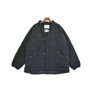 人気ブランドPRADA☆プラダロゴ付きダウン ジャケットサイズ XL 人気ブランドPRADA☆プラダロゴ付きダウン ジャケットサイズ XL
