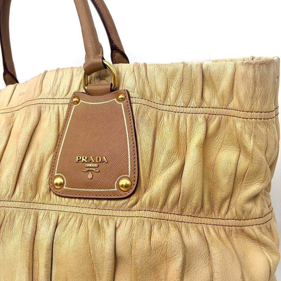PRADA - PRADA ギャザー オールレザー ショッピング トート PRADA - PRADA ギャザー オールレザー ショッピング トート