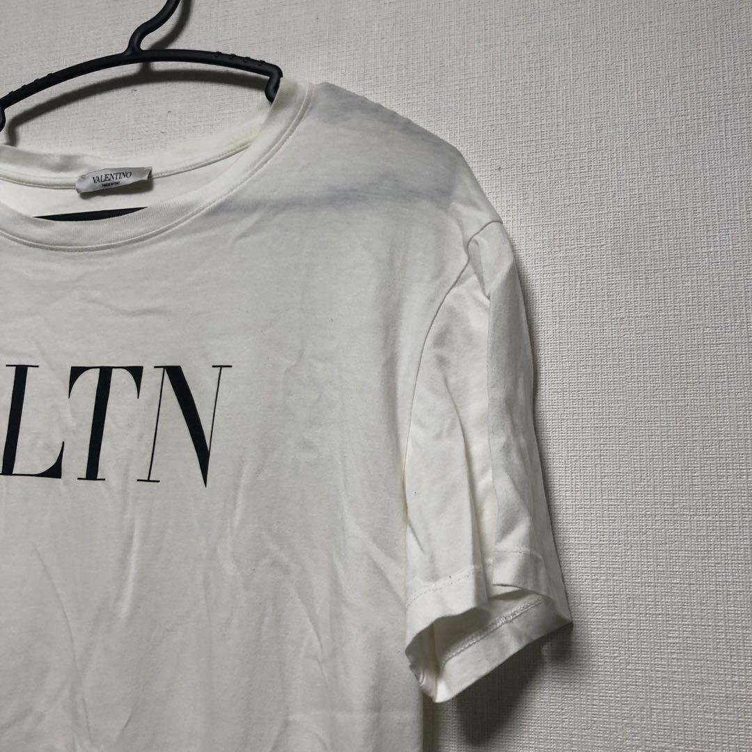 VALENTINO - VALENTINO ◇ バレンティの Tシャツ ロゴ 定番 VALENTINO - VALENTINO ◇ バレンティの Tシャツ ロゴ 定番