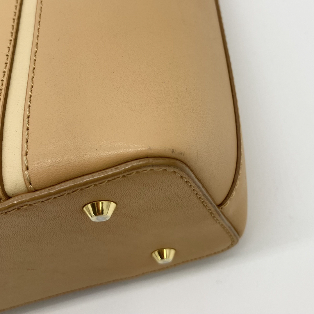 BURBERRY - BURBERRY レザー ミニ トートバッグ ヴィンテージ BURBERRY - BURBERRY レザー ミニ トートバッグ ヴィンテージ