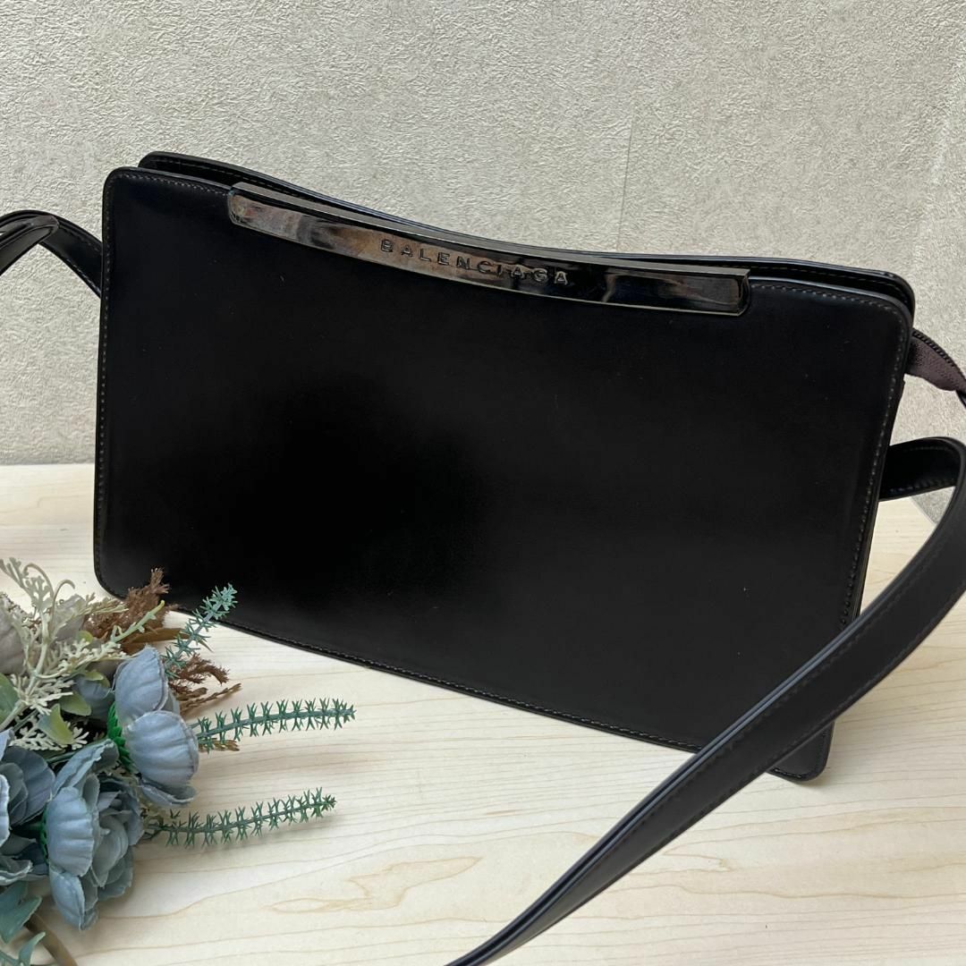 BALENCIAGA - バレンシアガ ショルダーバッグ レザー ダーク BALENCIAGA - バレンシアガ ショルダーバッグ レザー ダーク