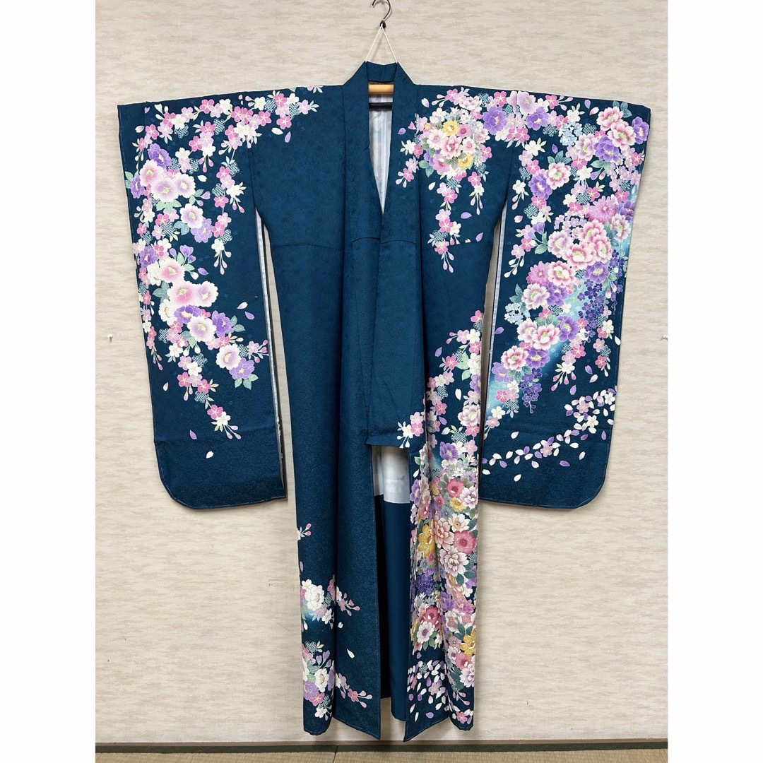 振袖 正絹 成人式 結婚式 青緑 青 緑 牡丹 桜 金ラメ 刺繍 の 振袖 正絹 成人式 結婚式 青緑 青 緑 牡丹 桜 金ラメ 刺繍 の