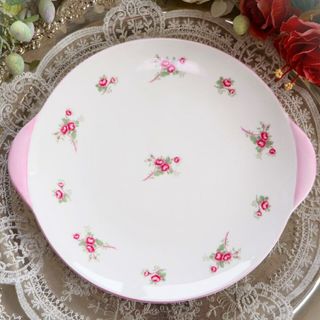 Royal Doulton(食器)のフリマアイテム一覧 Royal Doulton(食器)のフリマアイテム一覧