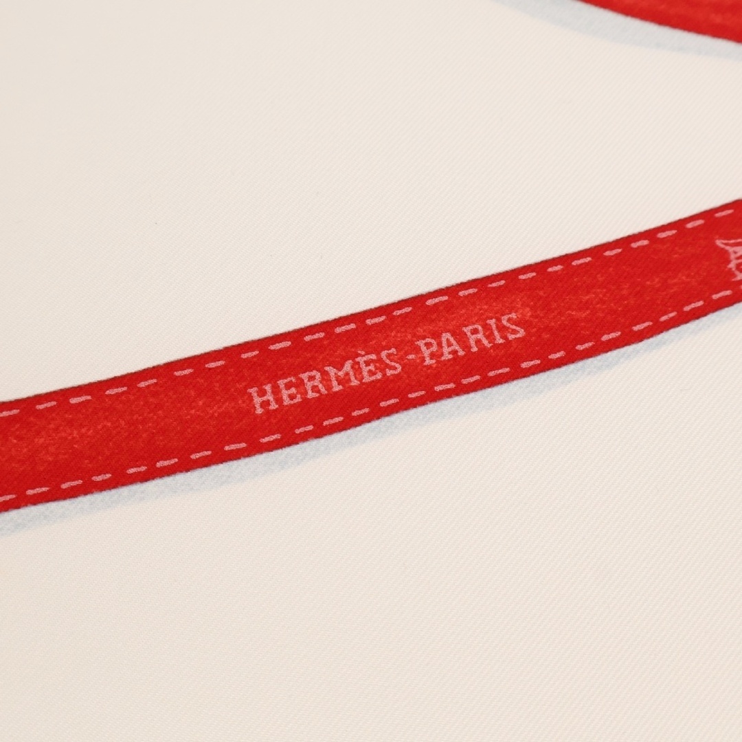 HERMES - HERMES エルメス カレ90 スカーフ ATTRAPE TES REVES HERMES - HERMES エルメス カレ90 スカーフ ATTRAPE TES REVES