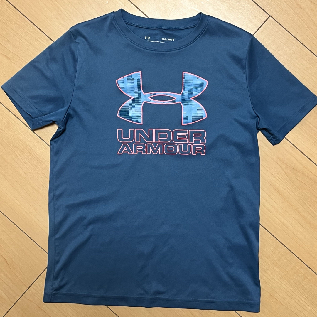 UNDER ARMOUR - Tシャツ 140 150 2枚の通販 by チヨコ UNDER ARMOUR - Tシャツ 140 150 2枚の通販 by チヨコ