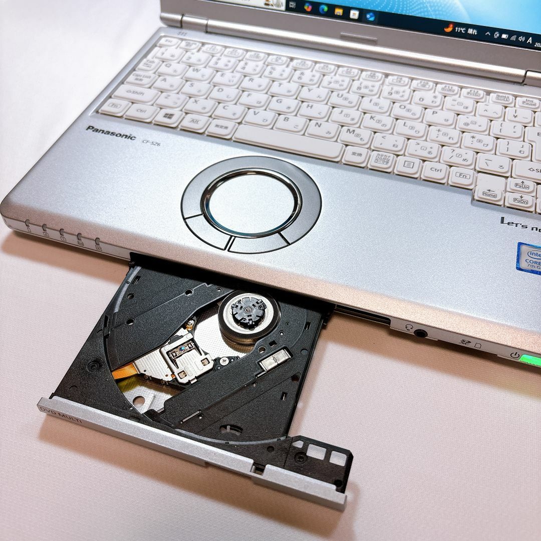 Panasonic - 【バッテリー残100%】DVD付 頑強・超軽量レッツ Panasonic - 【バッテリー残100%】DVD付 頑強・超軽量レッツ