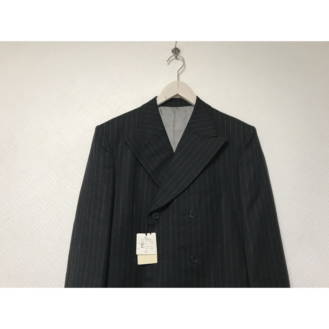 TAKEO KIKUCHI - 新品未使用本物タケオキクチスーツダブル TAKEO KIKUCHI - 新品未使用本物タケオキクチスーツダブル