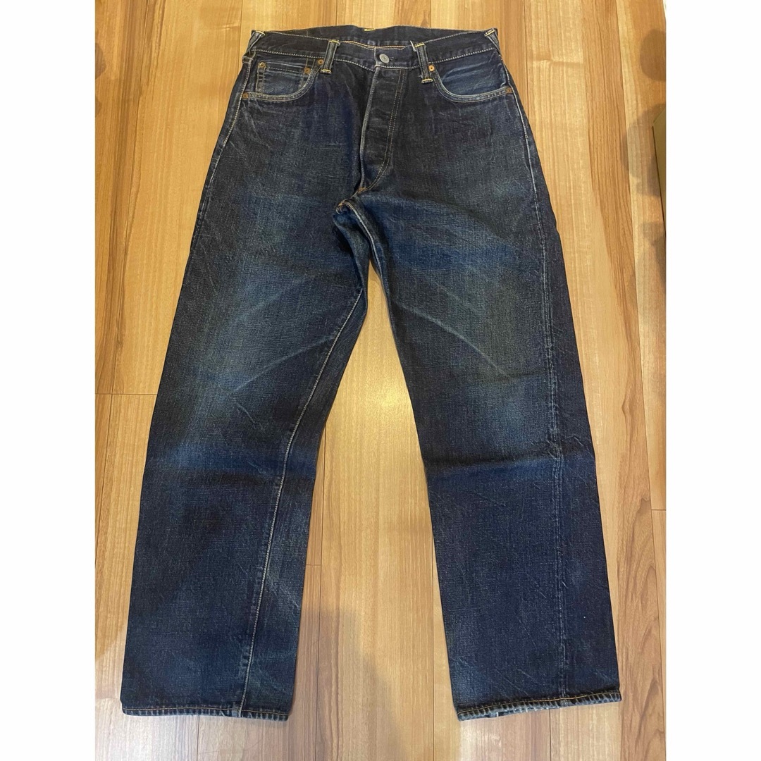 EVISU - サイズ34 赤刺繍 NO1スペシャル 銀耳 2001 エヴィス EVISU - サイズ34 赤刺繍 NO1スペシャル 銀耳 2001 エヴィス