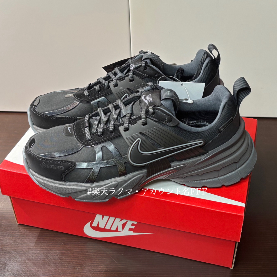 NIKE - 【新品23cm】NIKE|V2K ラン GORE-TEX|ブラックの通販 NIKE - 【新品23cm】NIKE|V2K ラン GORE-TEX|ブラックの通販
