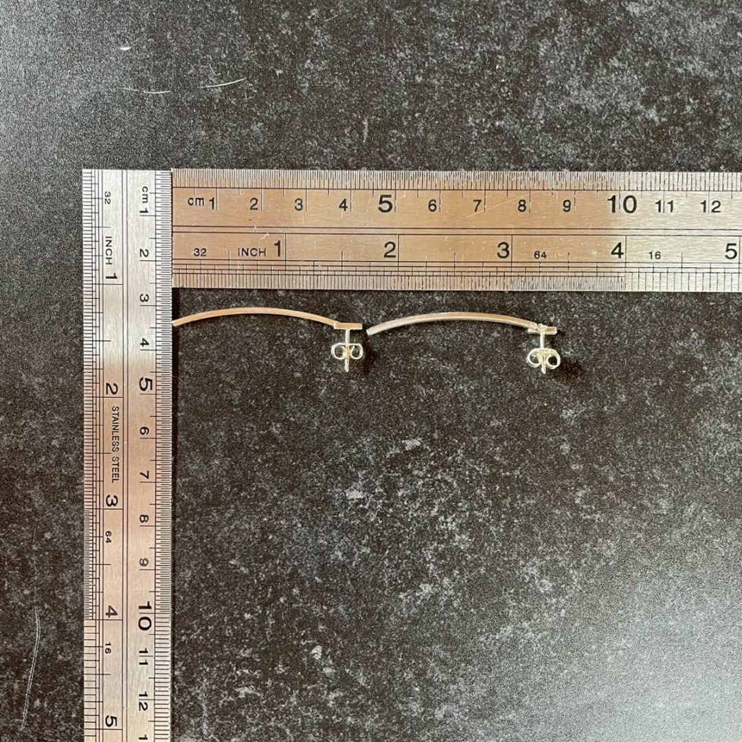 Tiffany & Co. - ティファニー 美品 Tワイヤー ピアス Tバー 925 Tiffany & Co. - ティファニー 美品 Tワイヤー ピアス Tバー 925