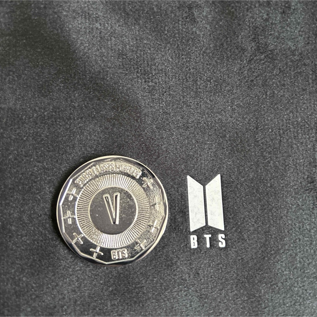 BTS MERCH BOX 20 マーチボックス Vの通販 by まき's shop|ラクマ BTS MERCH BOX 20 マーチボックス Vの通販 by まき's shop|ラクマ