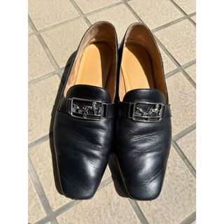 HERMES(ローファー/革靴)のフリマアイテム一覧 HERMES(ローファー/革靴)のフリマアイテム一覧