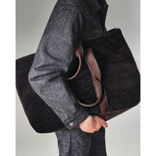 BERLUTI(トートバッグ ・ ブラック/黒色系)のフリマアイテム一覧 BERLUTI(トートバッグ ・ ブラック/黒色系)のフリマアイテム一覧