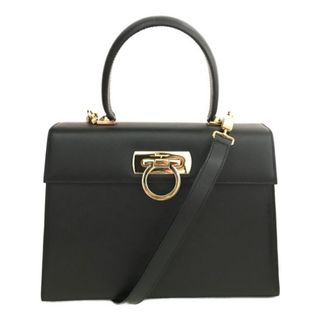 Salvatore Ferragamo - サルヴァトーレ フェラガモ ビジネス Salvatore Ferragamo - サルヴァトーレ フェラガモ ビジネス