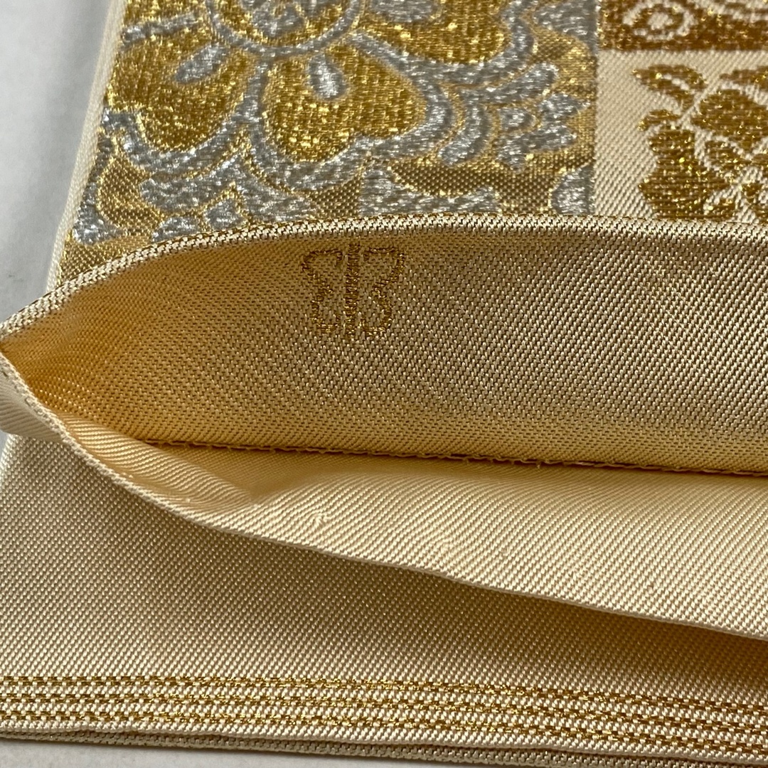 袋帯 逸品 六通 正絹 【中古】の通販 by バイセル ラクマ店 |ラクマ 袋帯 逸品 六通 正絹 【中古】の通販 by バイセル ラクマ店 |ラクマ