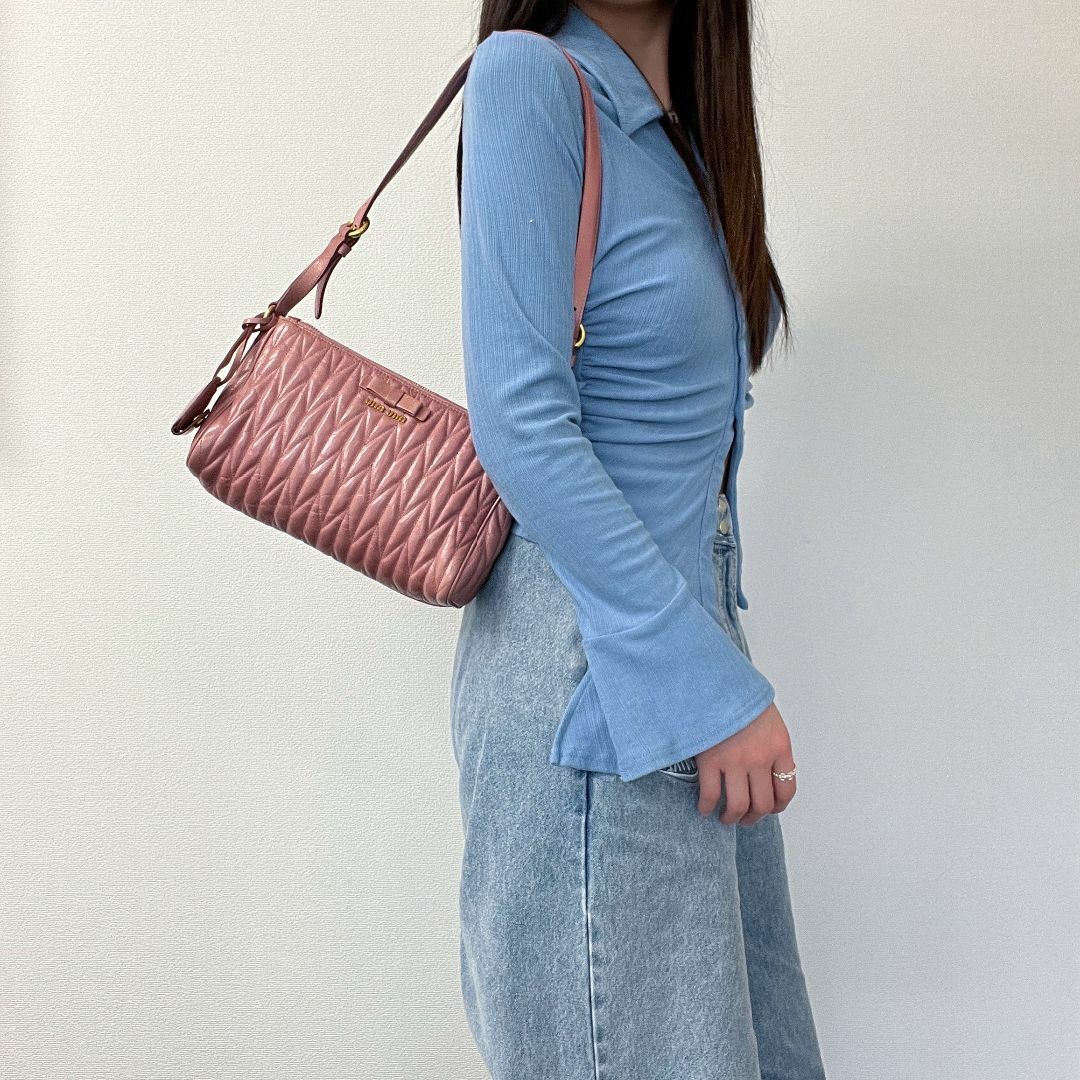 MIU MIU - miumiu ミュウミュウ ハンドバッグ ショルダーバッグ MIU MIU - miumiu ミュウミュウ ハンドバッグ ショルダーバッグ