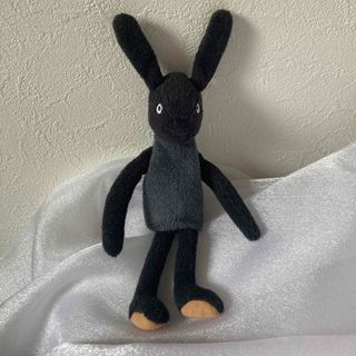 ぬいぐるみ (ブラック/黒色系)のフリマアイテム一覧 ぬいぐるみ (ブラック/黒色系)のフリマアイテム一覧