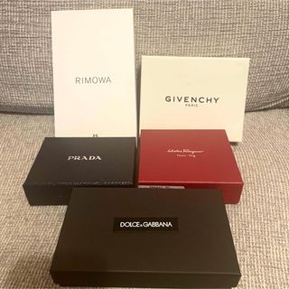 PRADA(ショップ袋)のフリマアイテム一覧 PRADA(ショップ袋)のフリマアイテム一覧