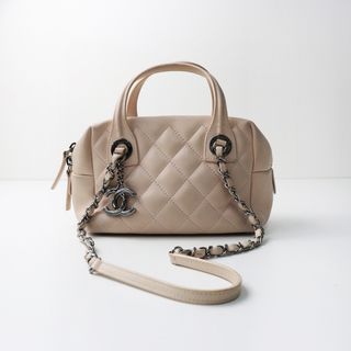 CHANEL(バッグ ・ ピンク/桃色系)のフリマアイテム一覧 CHANEL(バッグ ・ ピンク/桃色系)のフリマアイテム一覧