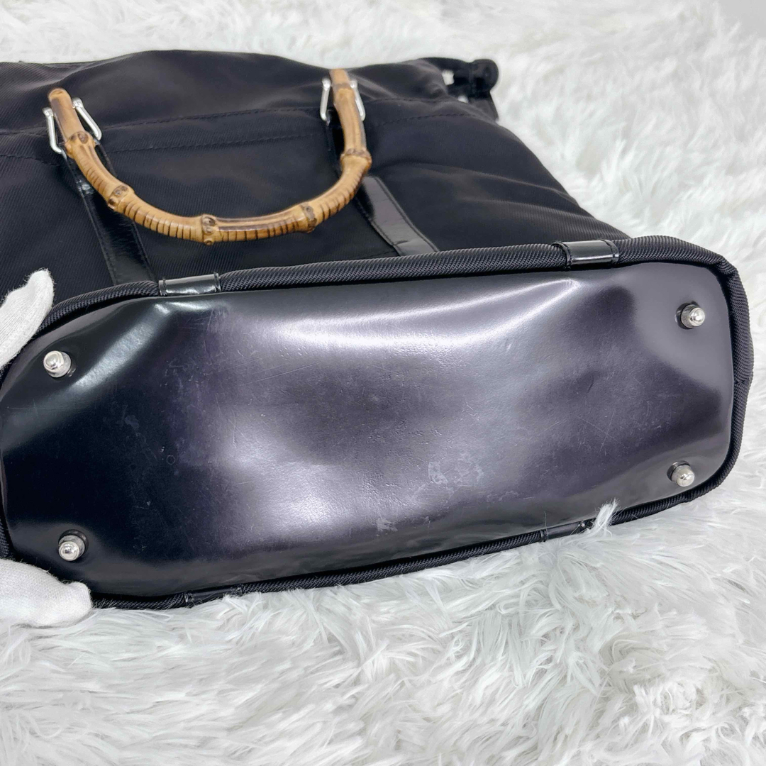 GUCCI - GUCCI ブラック トートバッグ バンブーハンドルの通販 GUCCI - GUCCI ブラック トートバッグ バンブーハンドルの通販