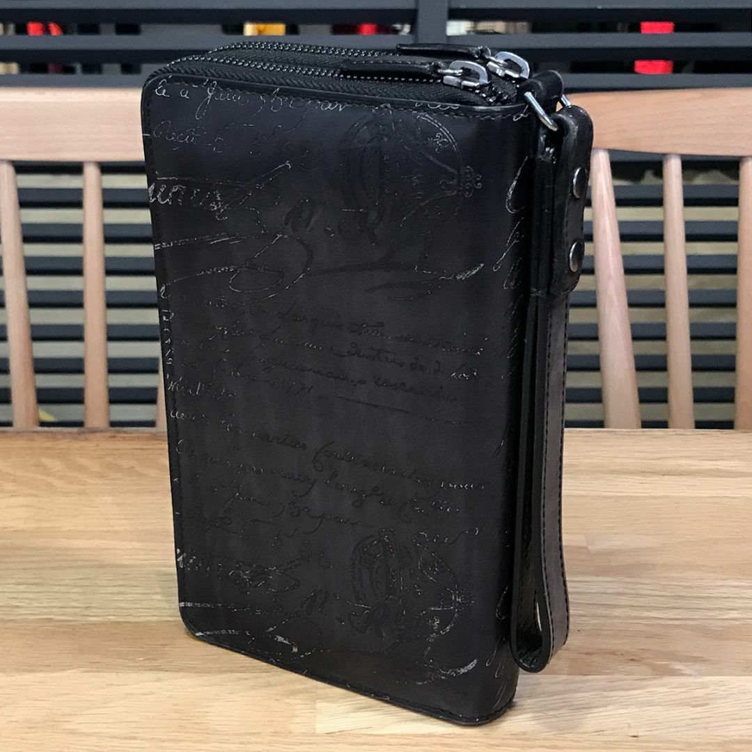 BERLUTI - 良品 ベルルッティ 現行 カリグラフィ タリ トラベル BERLUTI - 良品 ベルルッティ 現行 カリグラフィ タリ トラベル