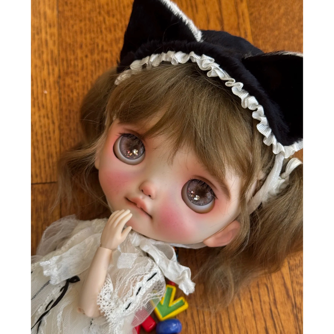 カスタムブライス 海外作家様 恥ずかしがり屋 仔猫ちゃんのよう カスタムブライス 海外作家様 恥ずかしがり屋 仔猫ちゃんのよう