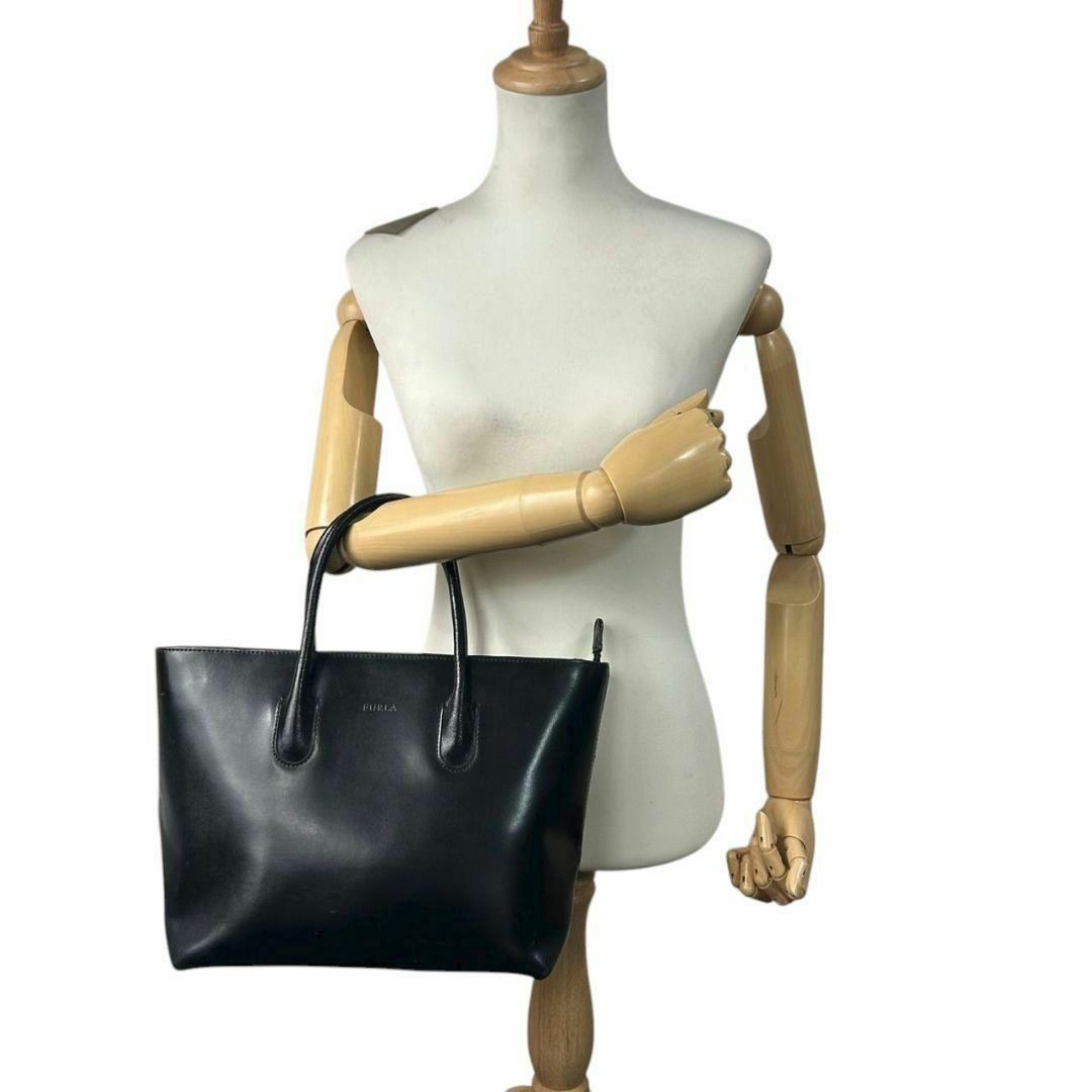 FURLA - フルラ ハンドバッグ ビジネス 黒 レザー A4収納 金具 FURLA - フルラ ハンドバッグ ビジネス 黒 レザー A4収納 金具