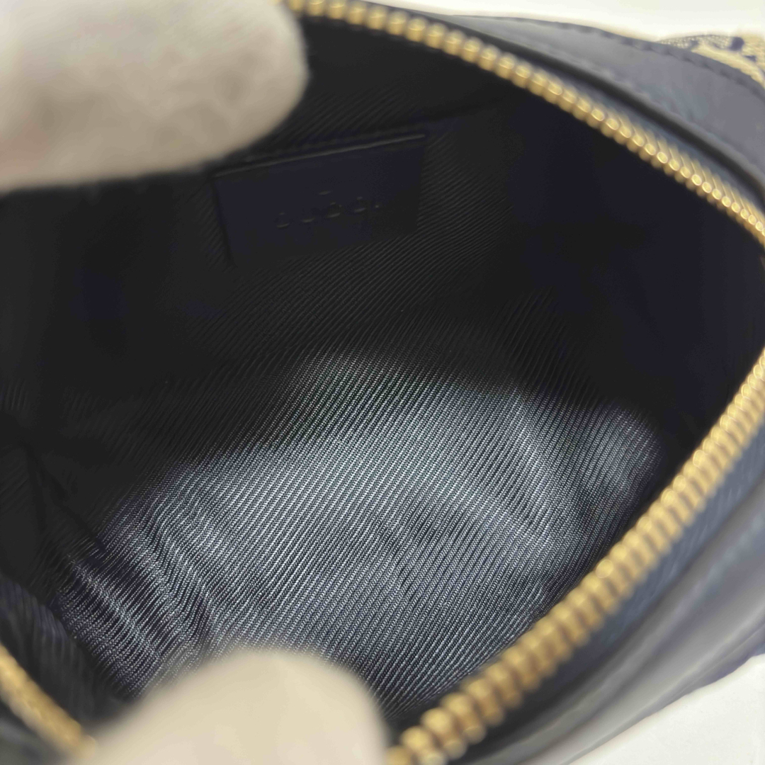 GUCCI - 177✨未使用保管品✨GUCCI グッチ ポーチ GGキャンバス GUCCI - 177✨未使用保管品✨GUCCI グッチ ポーチ GGキャンバス