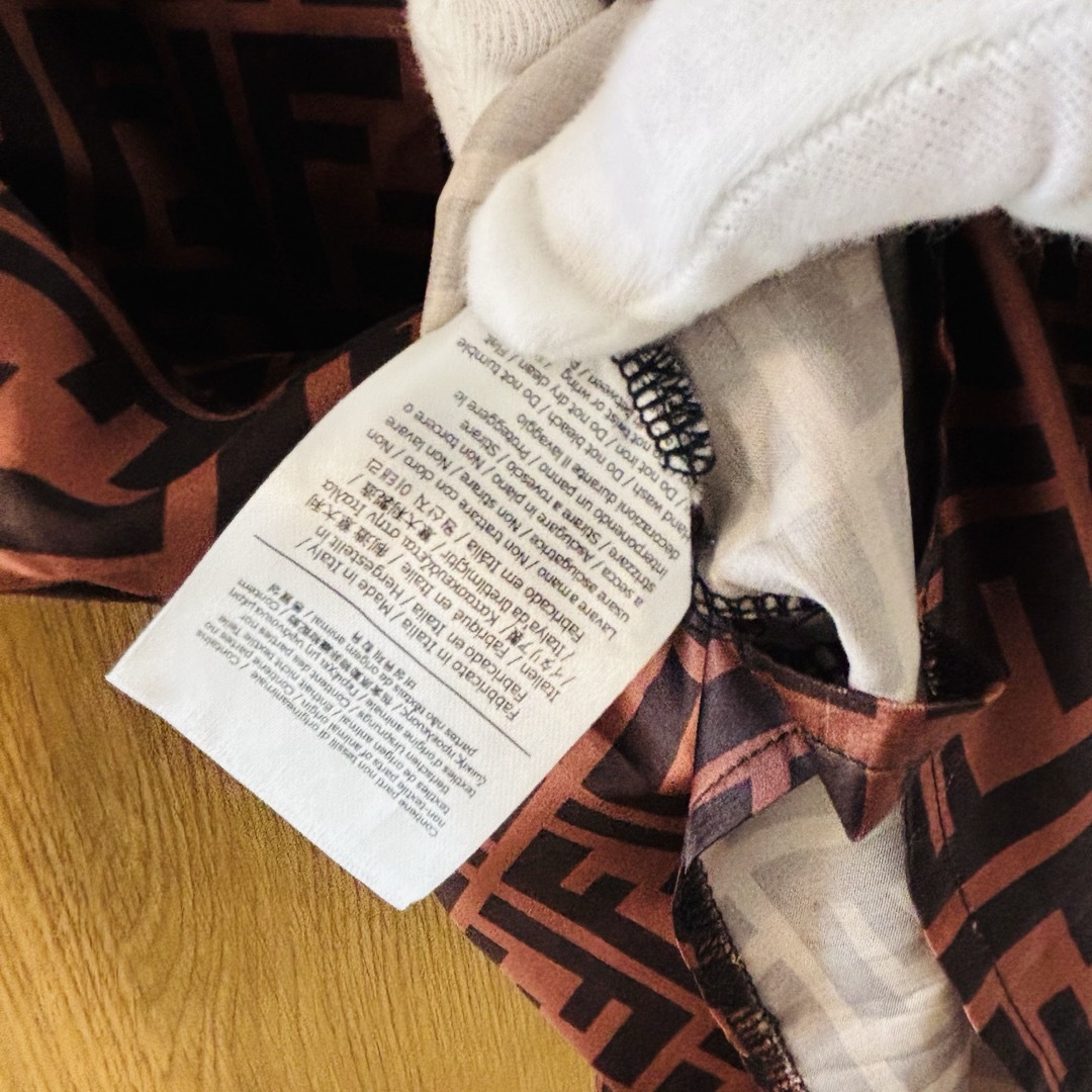 FENDI - 美品 FENDI フェンディ ドレスシャツ ズッカ柄 ロゴ FENDI - 美品 FENDI フェンディ ドレスシャツ ズッカ柄 ロゴ