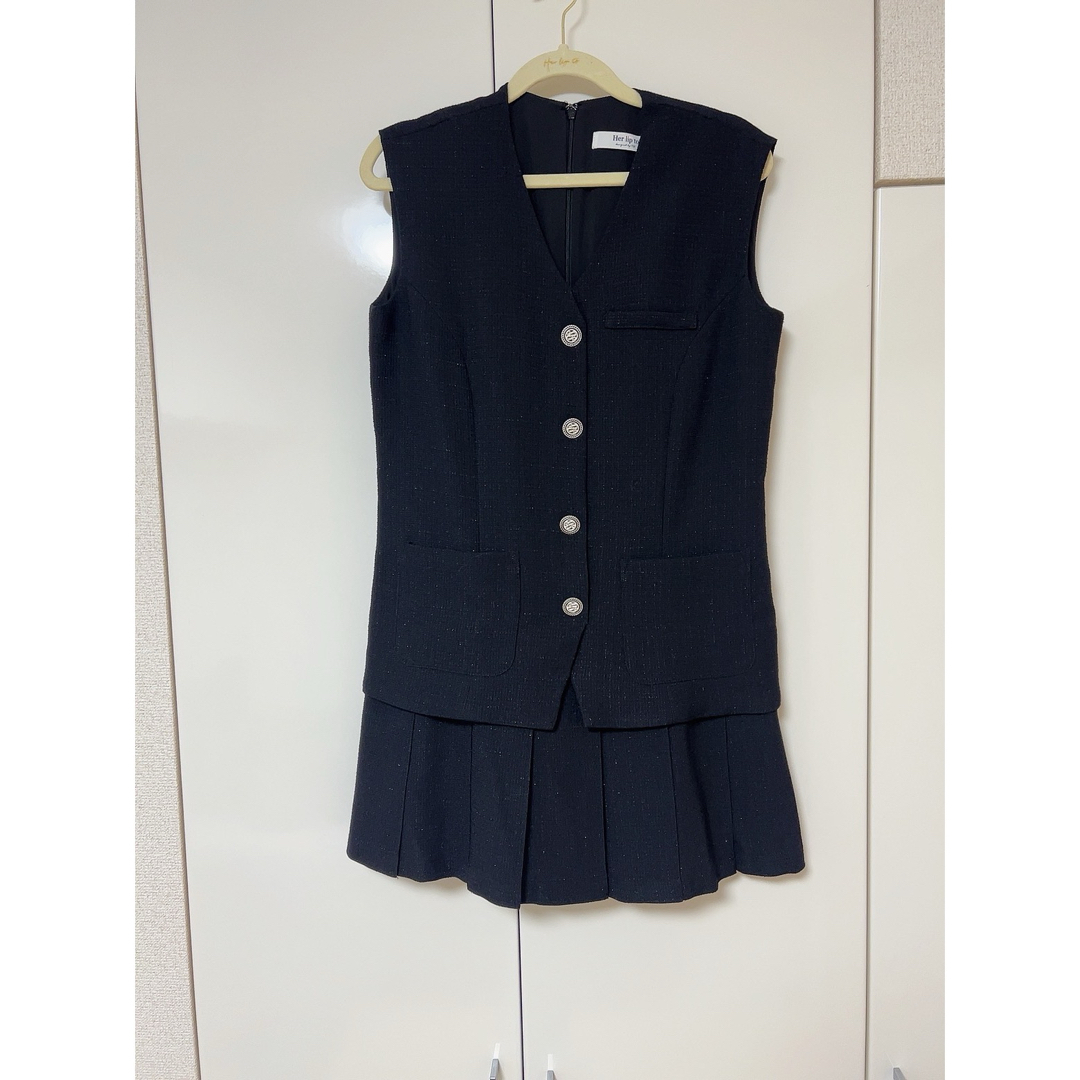 herlipto Tweed Pleated Mini Dressの通販 by Ne|ラクマ herlipto Tweed Pleated Mini Dressの通販 by Ne|ラクマ