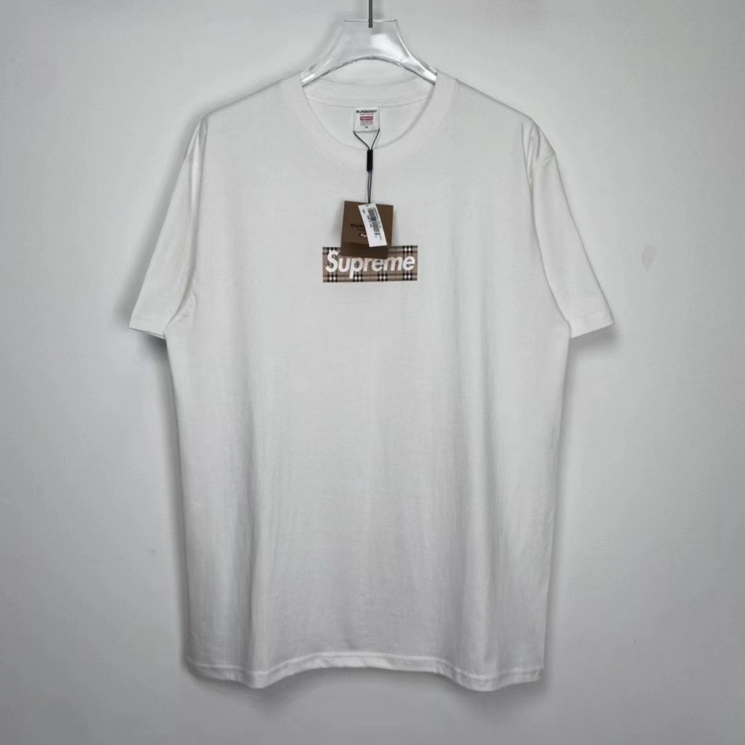 Supreme - supreme シュプリーム X Burberry Tシャツの通販 by Supreme - supreme シュプリーム X Burberry Tシャツの通販 by