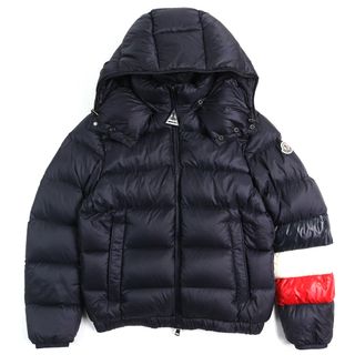 MONCLER(ダウンジャケット)のフリマアイテム一覧 MONCLER(ダウンジャケット)のフリマアイテム一覧